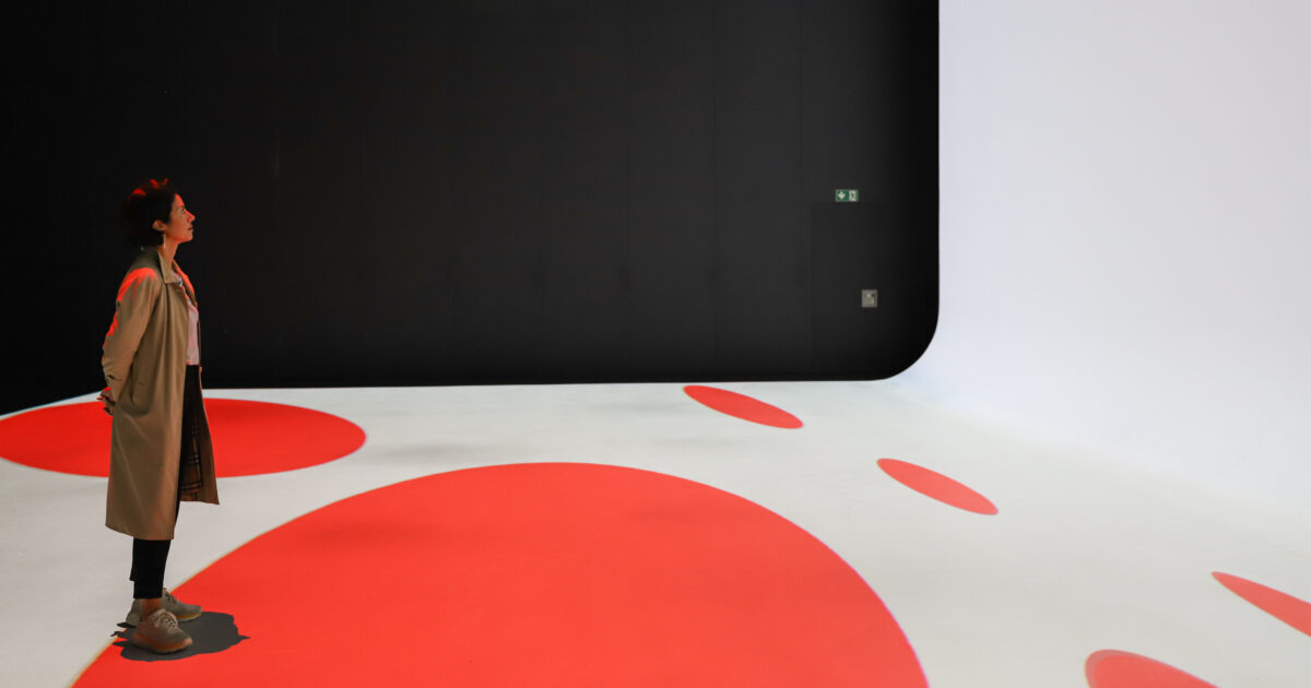 Staatssecretaris Uslu ondergedompeld in digitale cultuur - Cultuur ...